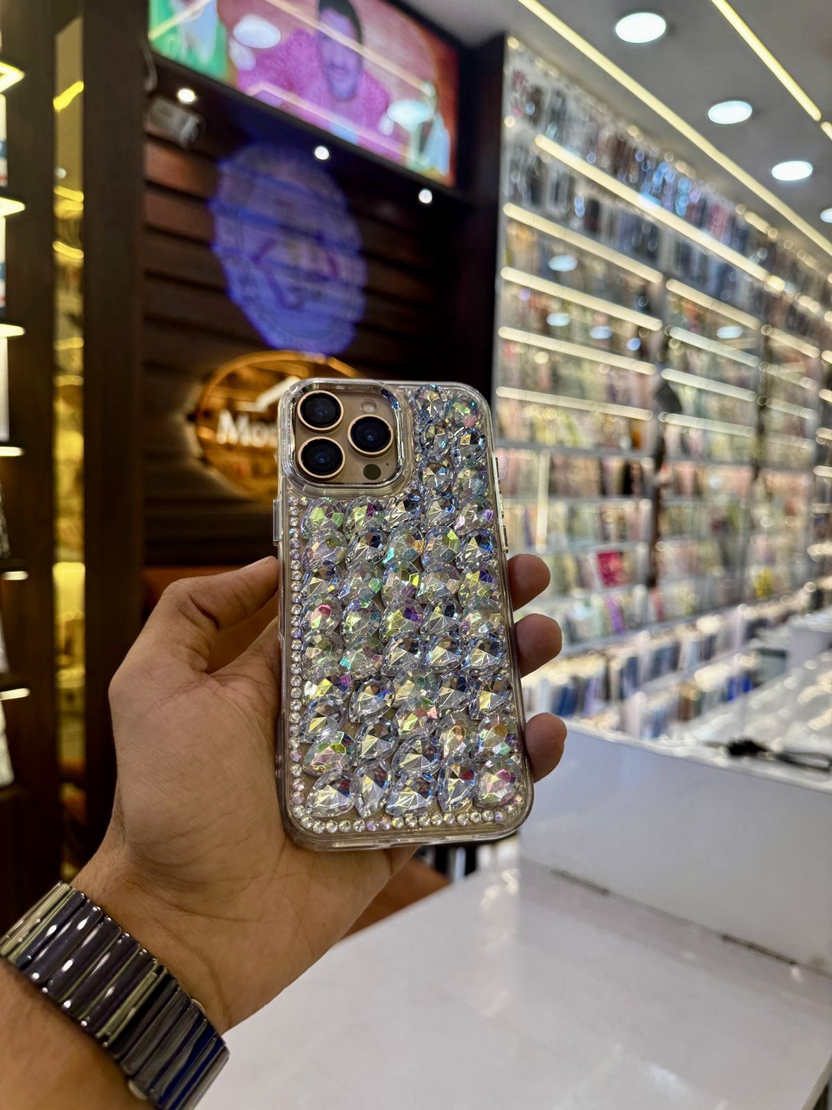 Swarovski Big Shell Case – Modgil Store